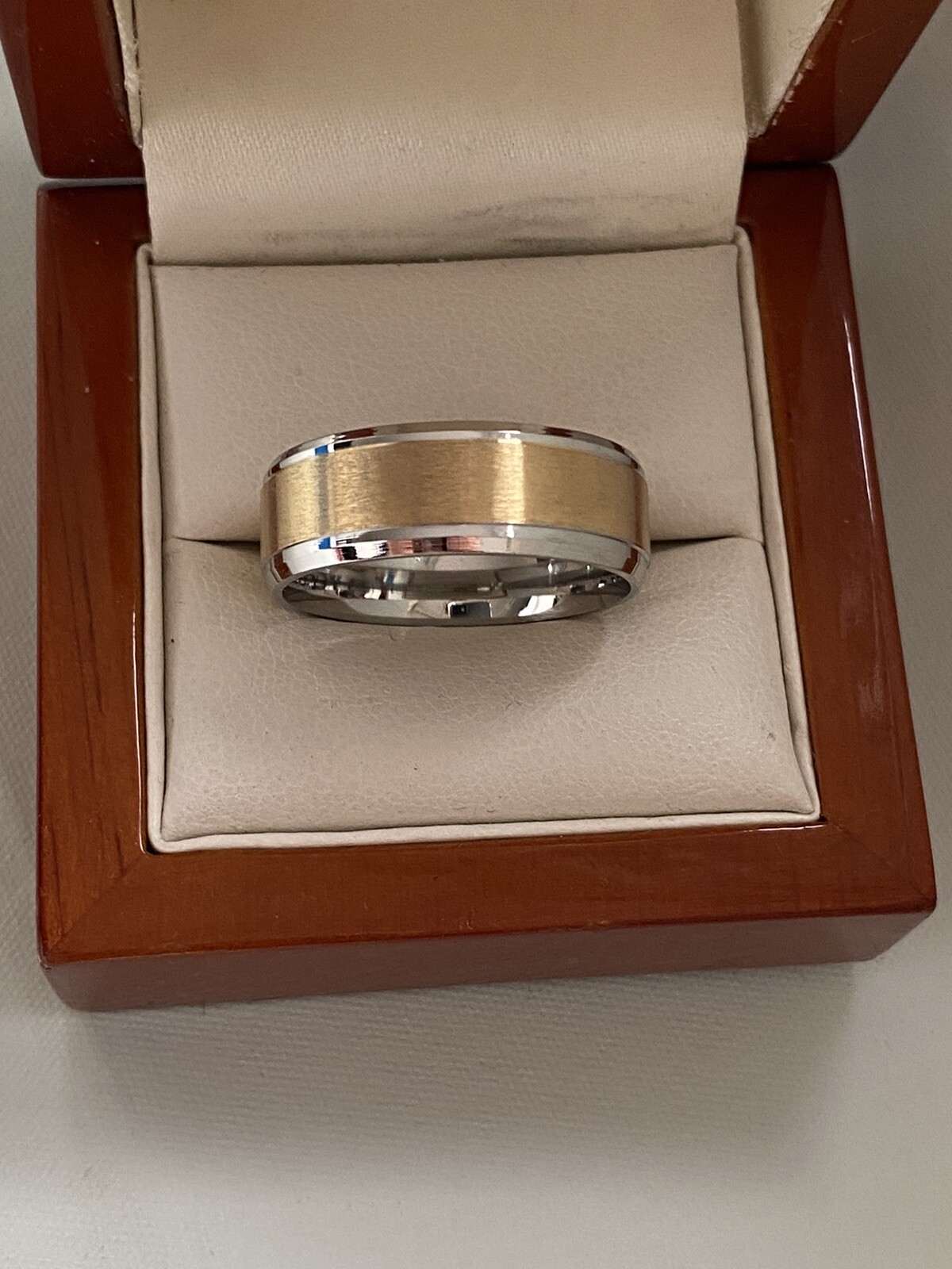 8mm Stainless Steel Men's Wedding Band Brushed Silver Gold Ring Comfort ...