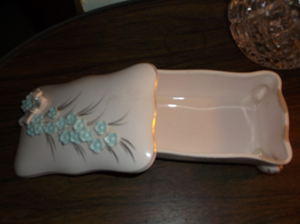 VTG. Victorian Style Ceramic Trinket Box L&M Lipper & Mann ? | eBay