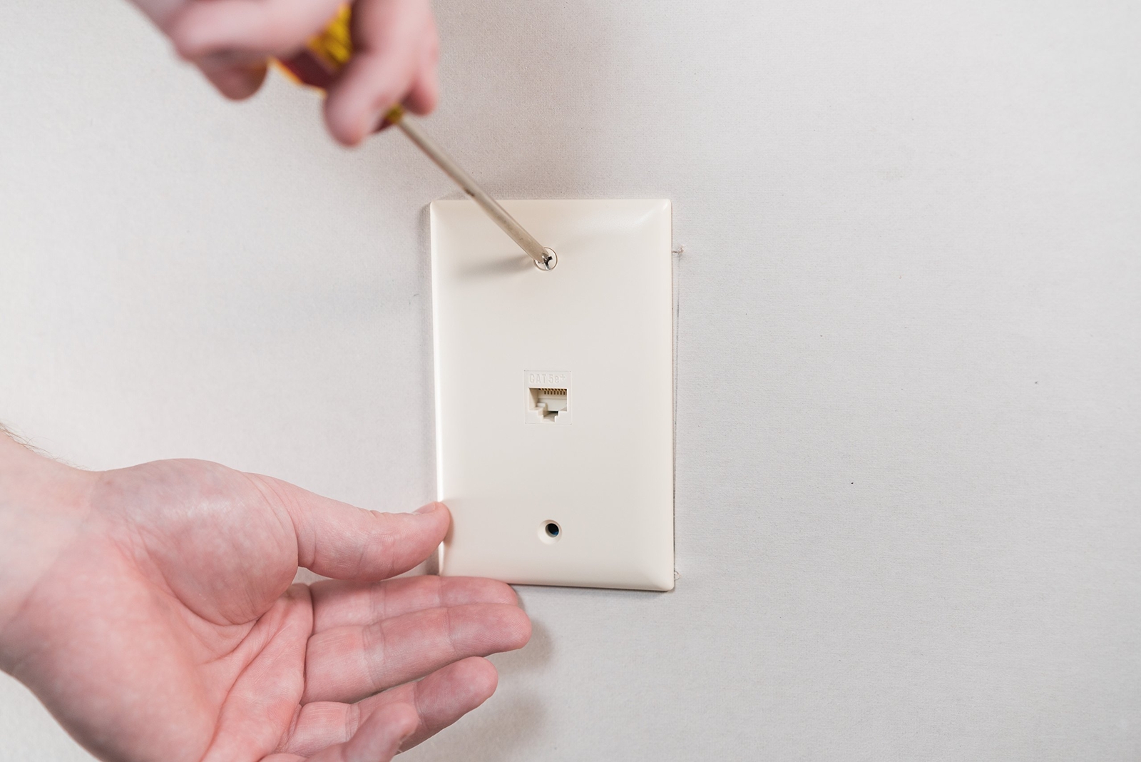 Legrand - OnQ RJ45 Telephone Keystone Jack Male to Female Data Keystone ...