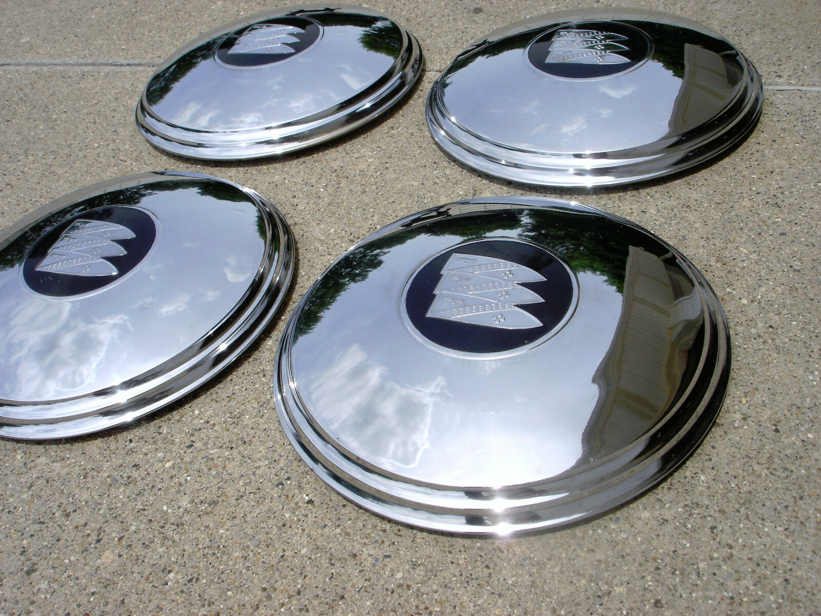 VINTAGE OEM BUICK DOGDISH HUBCAPS / WHEEL COVERS - CENTER CAPS | eBay