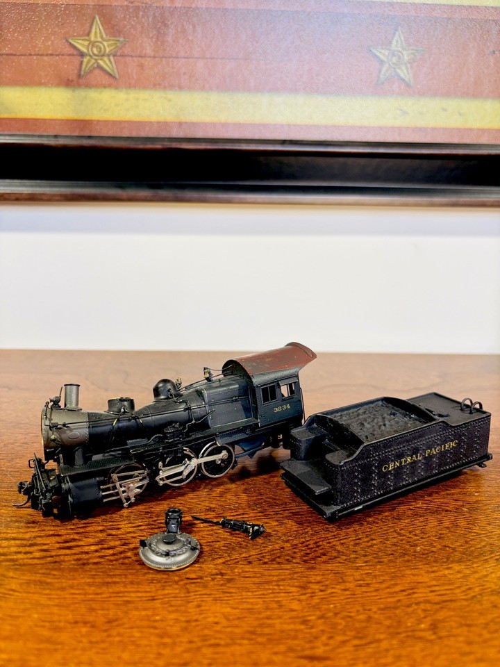Ho Scale 0-6-0 #3234 Central Pacific Japan Brass Steam Locomotive And ...
