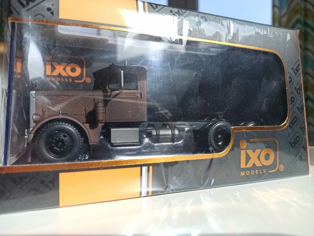 Peterbilt 281 1956 From Movie Duel 1 43 IXO Die Cast Model Tr049 for ...