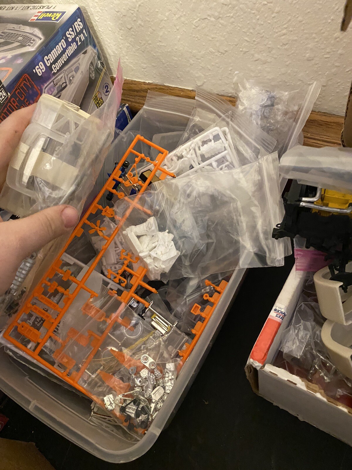 Huge Lot 1/24 1/25 Plastic Model Engines Ford Chevy Ferrari Dodge | eBay