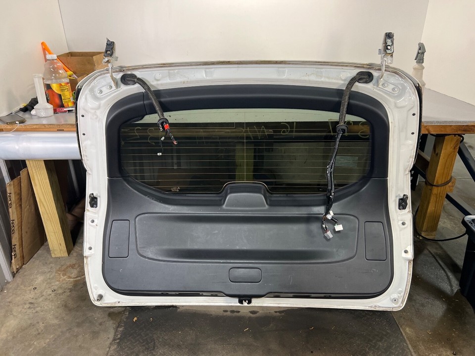 2013-2020 NISSAN PATHFINDER S Rear Trunk lid /Tailgate Lift Gate Hatch ...