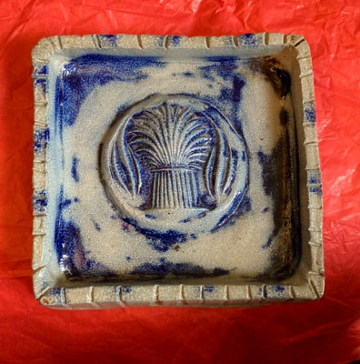 ROWE Pottery Works Tile Trivet 5"x5" Stooked Wheat Sheaves Cambridge WI ...