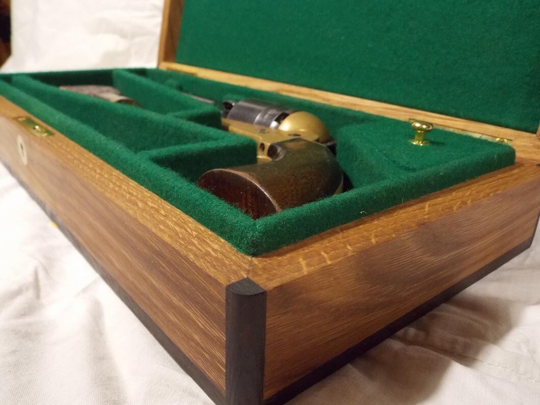 REVOLVER PRESENTATION CASE DISPLAY for Colt Navy,1851,Army,Remington ...