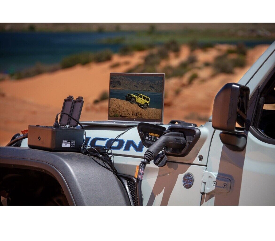 OEM New 2024 2025 Jeep Wrangler Power Box 4XE 68522775AC and Carrying ...