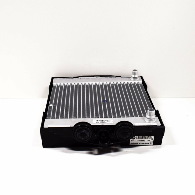 OEM BMW 5 Gran Turismo F07 Right Auxiliary Radiator 17117802662 7802662 ...