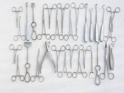 DOCTOR ORTHOPAEDIC SURGEON OPERATION SURGICAL INSTRU THEATRE TOOL ...