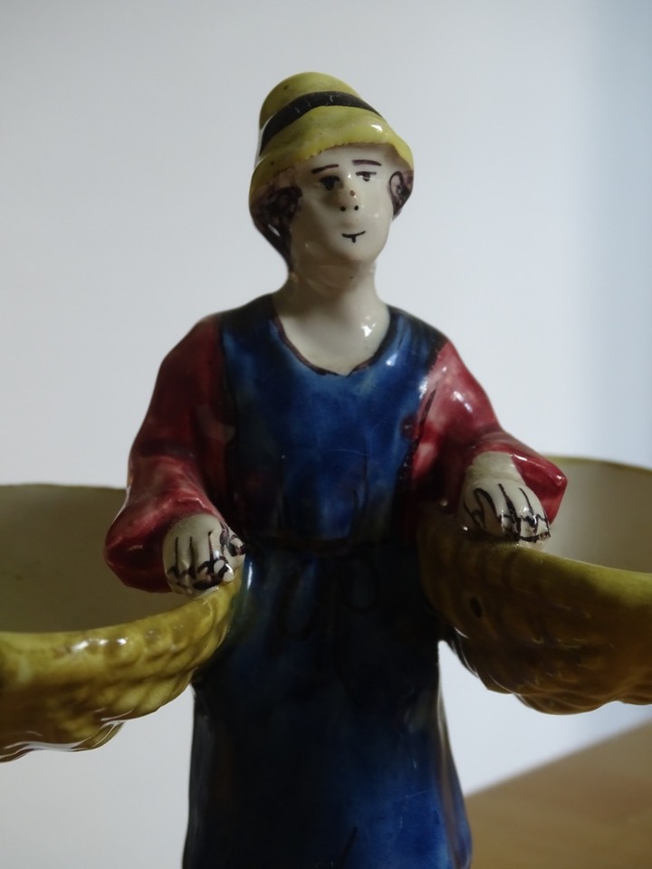 DESVRES GEO MARTEL ANCIENNE SALIERE FAIENCE PERSONNAGE FEMME ht 12 cm ...