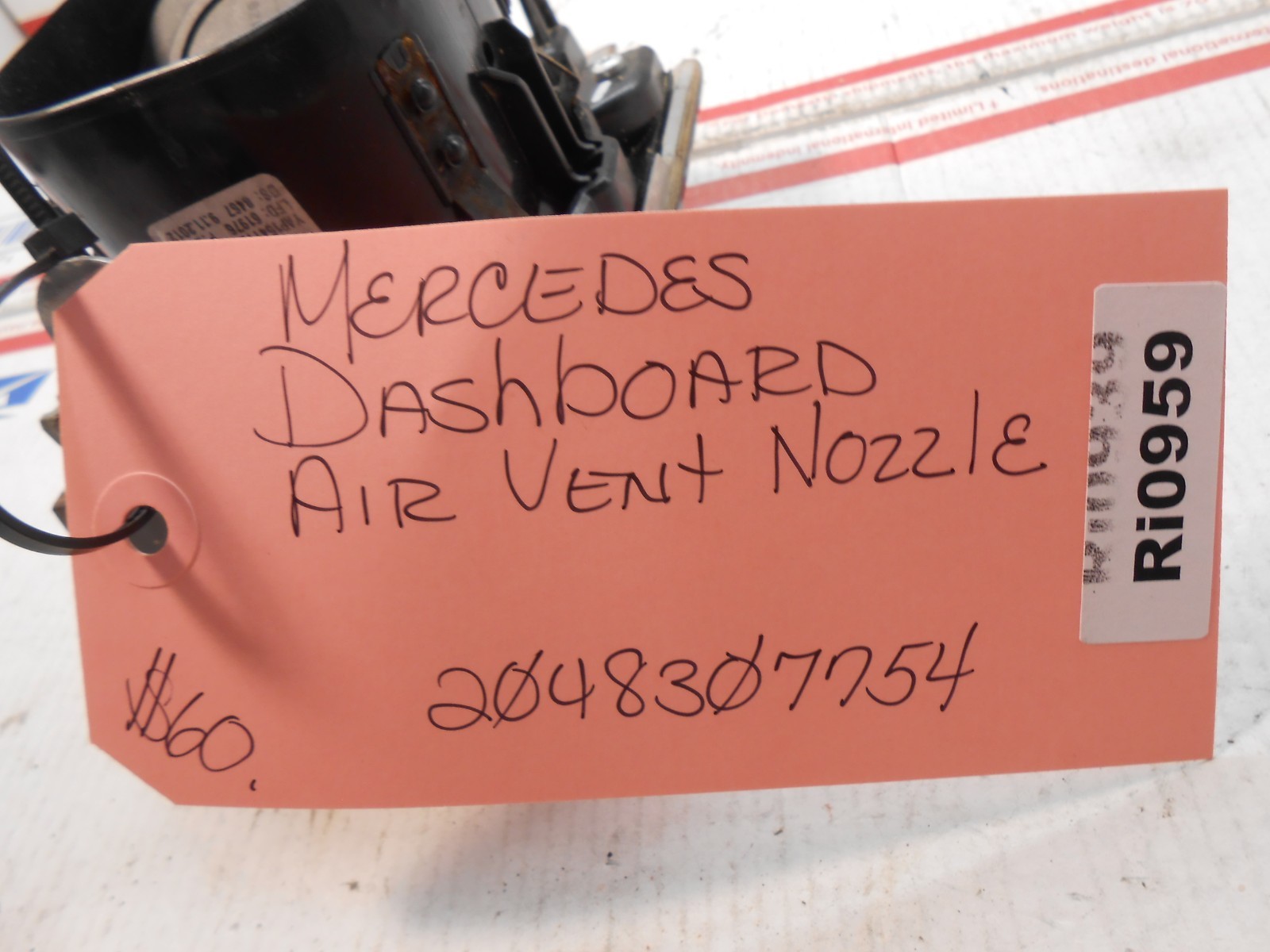 MERCEDES DASH BOARD AIR VENT NOZZLE 2048307754 Ri0959 | eBay
