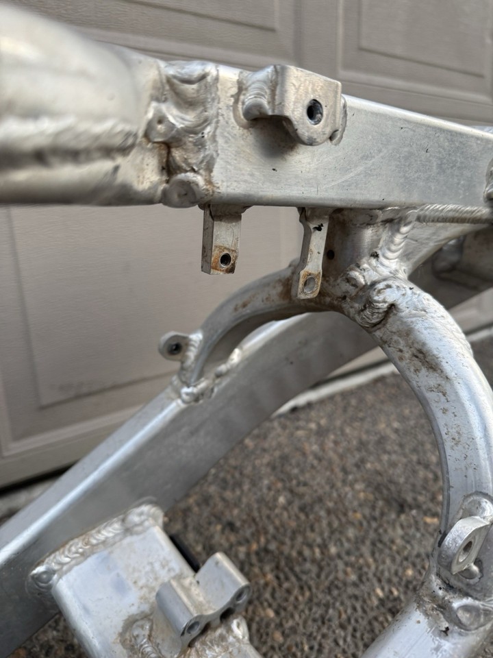 2000 OEM Honda CR 125R Frame Main Frame Chassis Aluminum 2000-2001 | eBay
