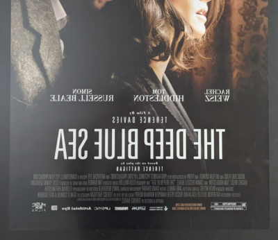 Deep Blue Sea 2011