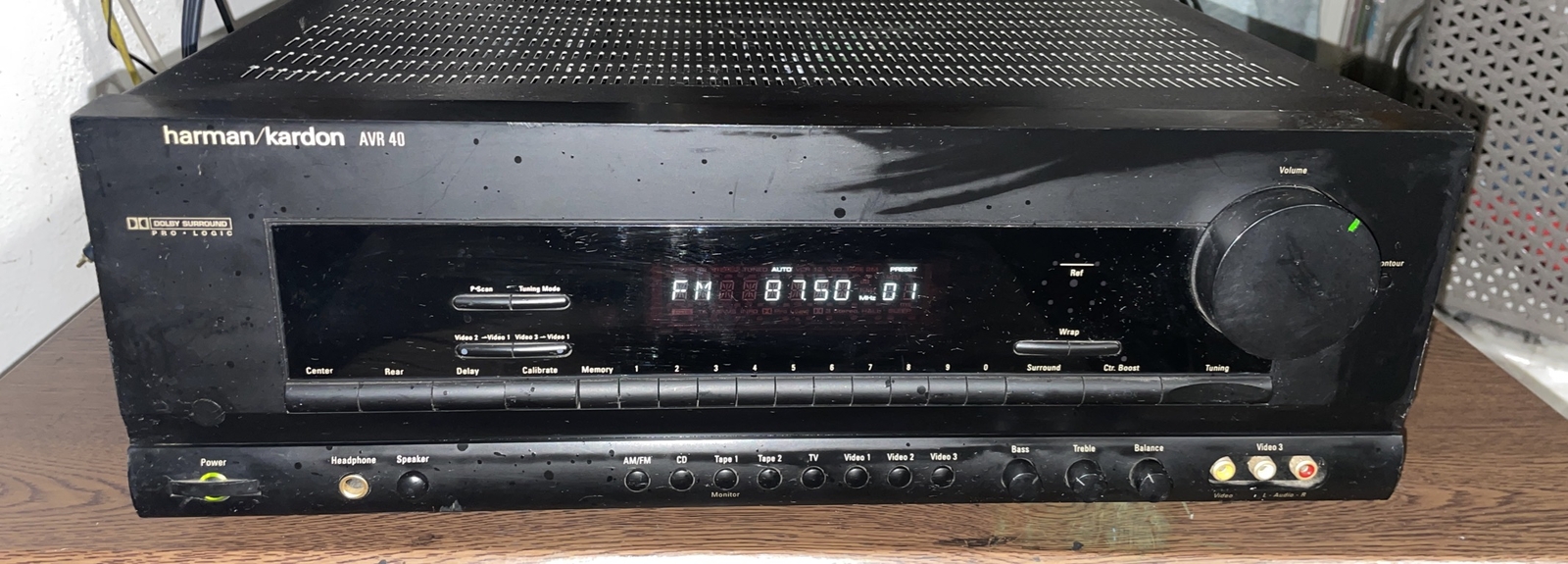 Harman Kardon AVR40 5.1-Ch A/V Surround Sound 375W Stereo Receiver ...