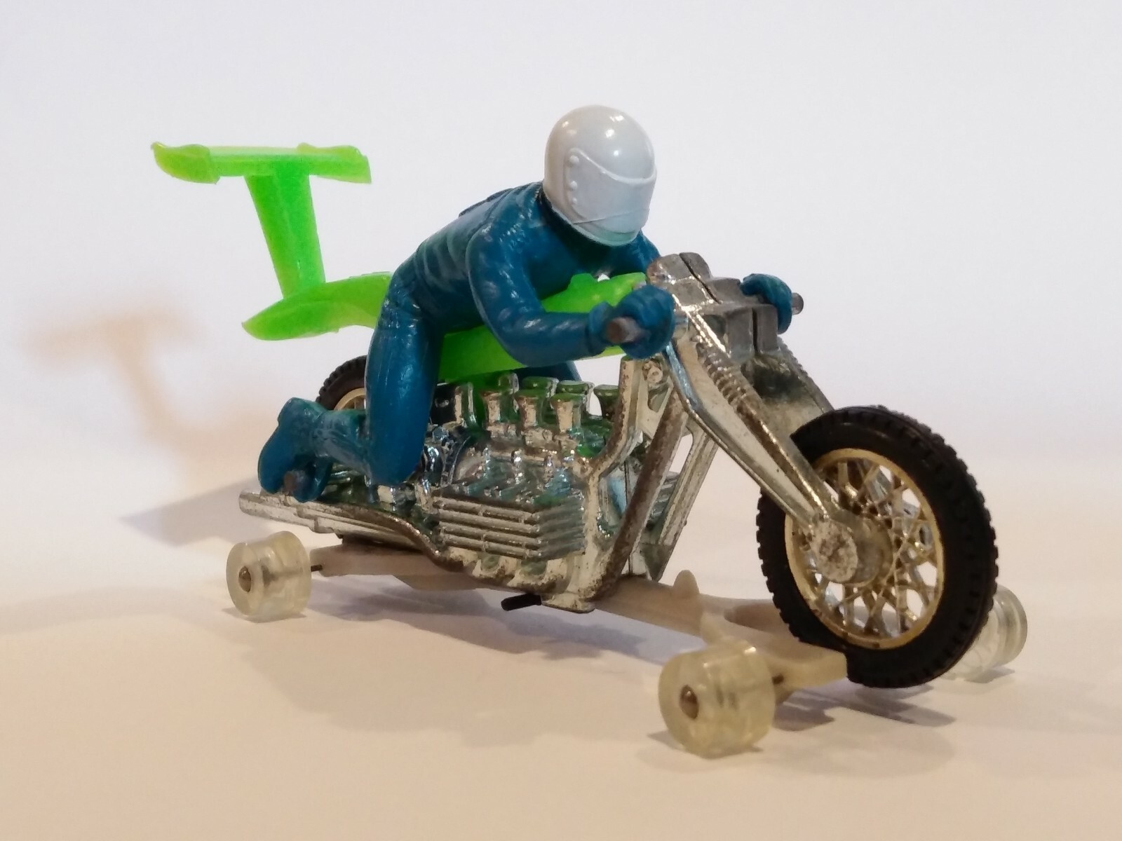Vintage Rrrumblers High Tailer GREEN Motorcycle Toy Hot Wheels Redline ...