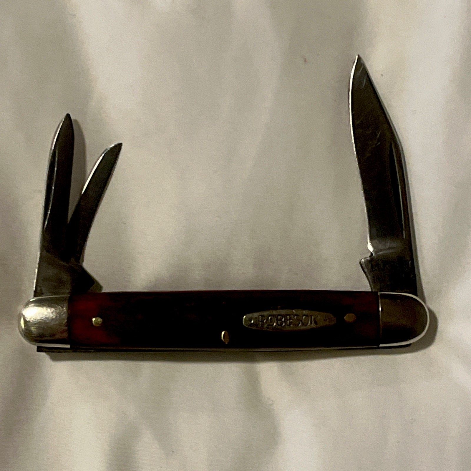 Robeson Cutlery Co knives for sale - Old Pocket Knives