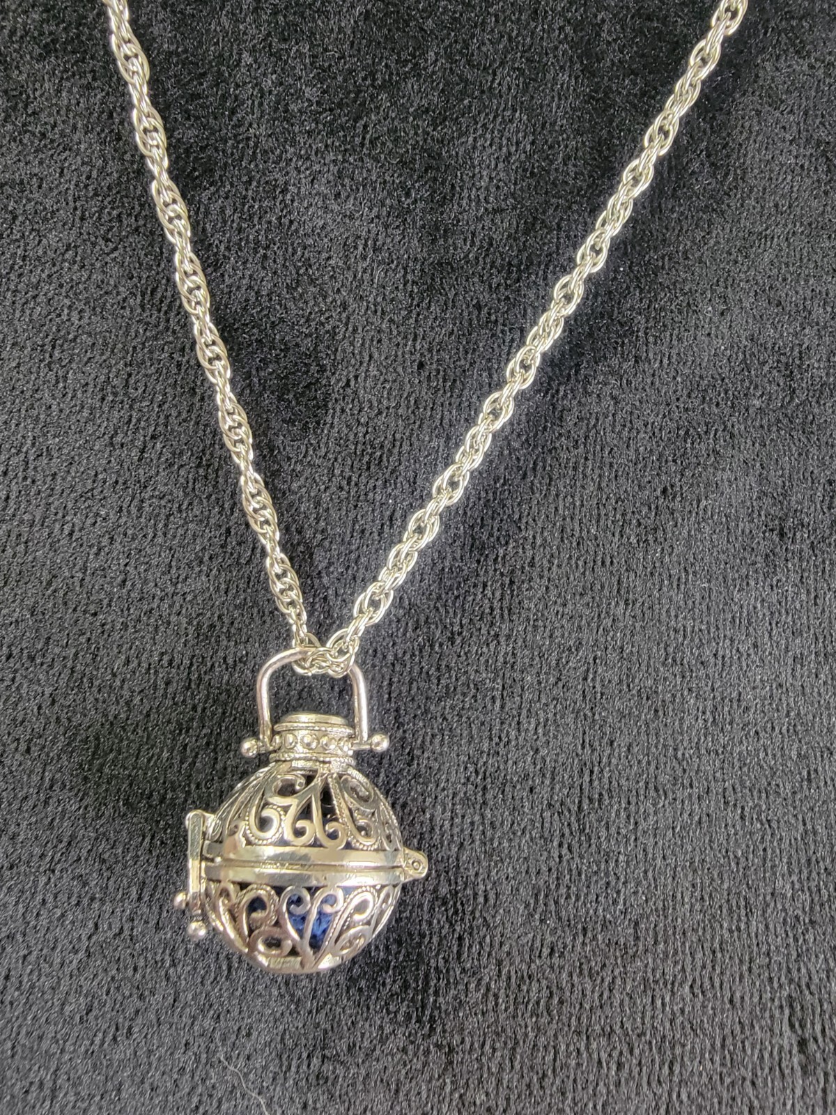 Silvertone Scent Ball Essential Oil Perfume Fragrance… - Gem