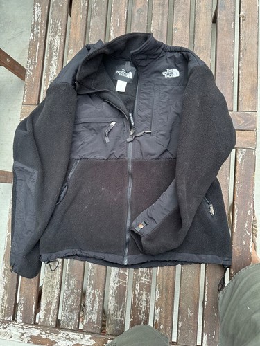 Soon to be divorced guy selling North Face Mens XL Black Denali Fleece ...
