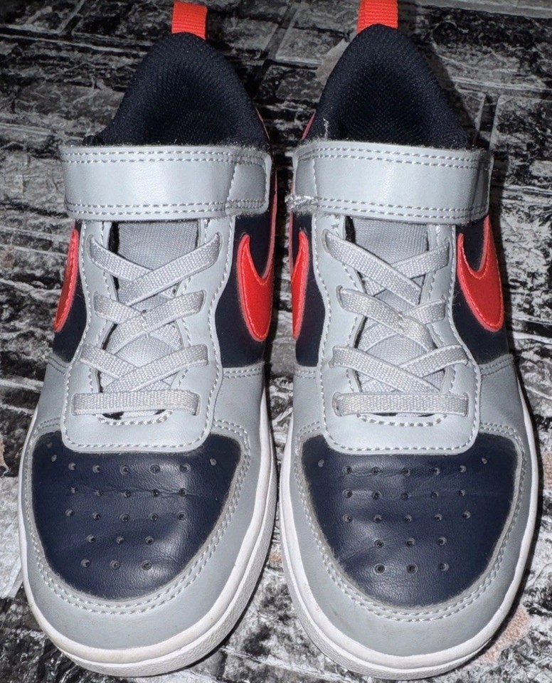 Nike Dunks Boys Size 13c VGC Gray, Black And Red. | eBay