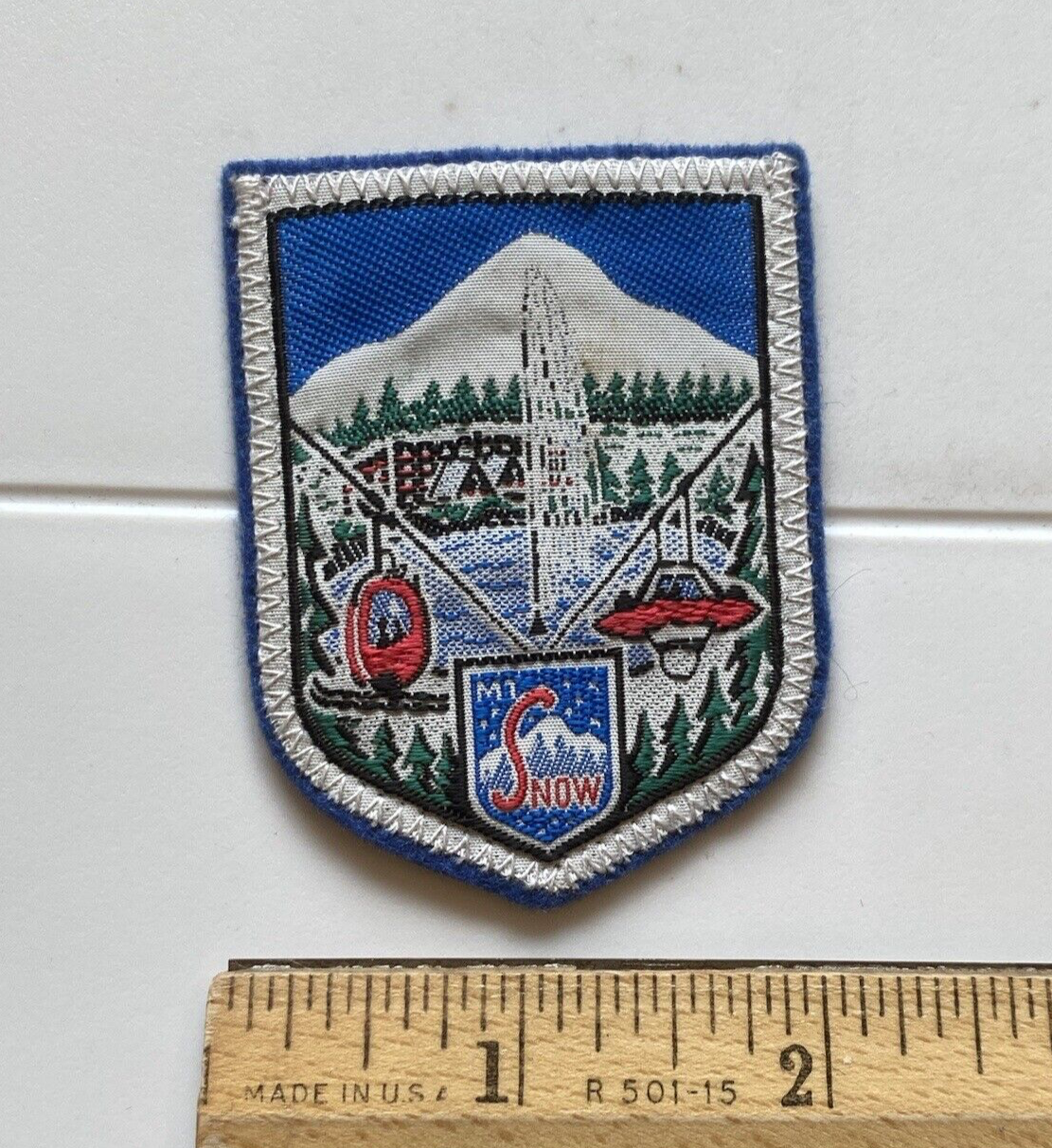 Mount Mt. Snow Vermont Skiing Ski Resort Area Woven Blue Felt Patch ...