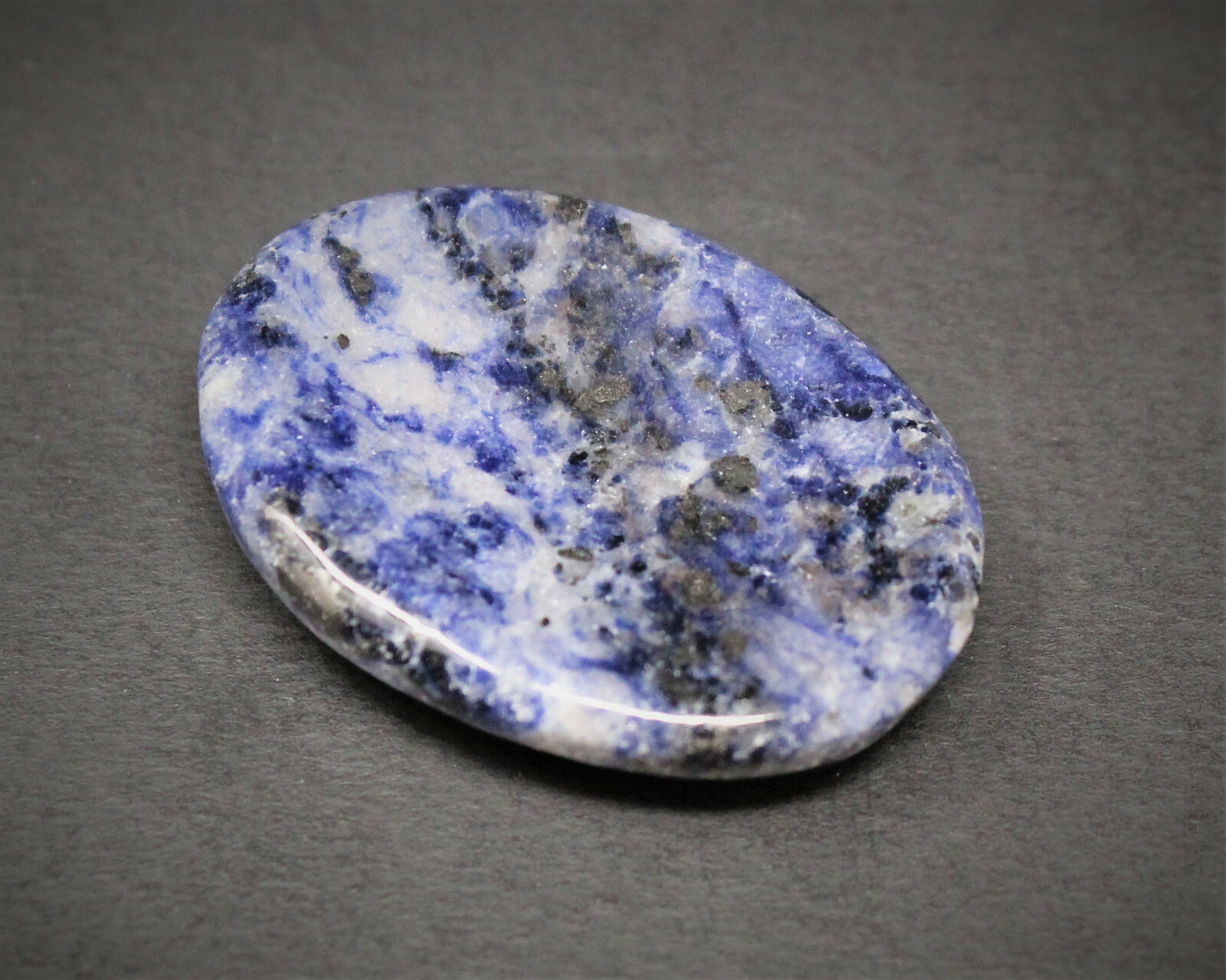 Sodalite Worry Stone (Smooth Polished Sodalite Pocket Palm Stone ...