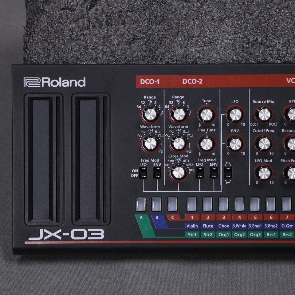 Roland JX-03 Synthé Utilisé Compact Analogiques Modélisation Instrument ...