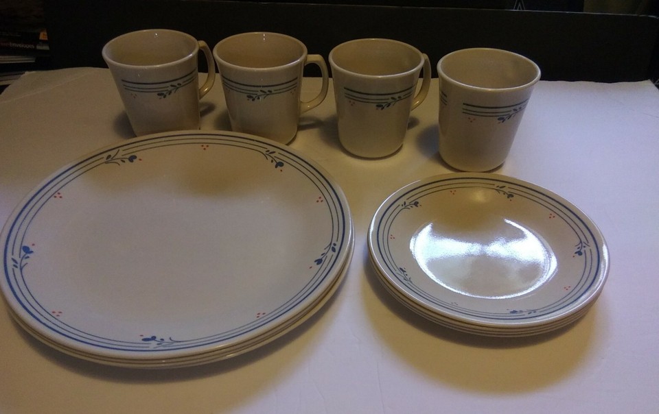 Corelle Corning Ware COUNTRY VIOLETS 4 Dinner Plates & 4 Bread Plates ...