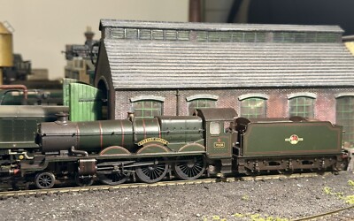 Hornby OO Gauge Castle ‘ Cadbury Castle’ Custom Weathered | eBay UK