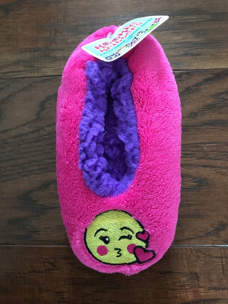 NEW Girls Kookie Kritters Slippers Emoji Face Slipper Socks Size S/M ...