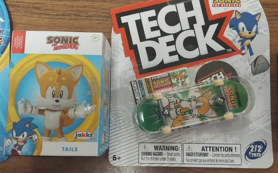 Sonic The Hedgehog figures and matching Tech Decks | eBay