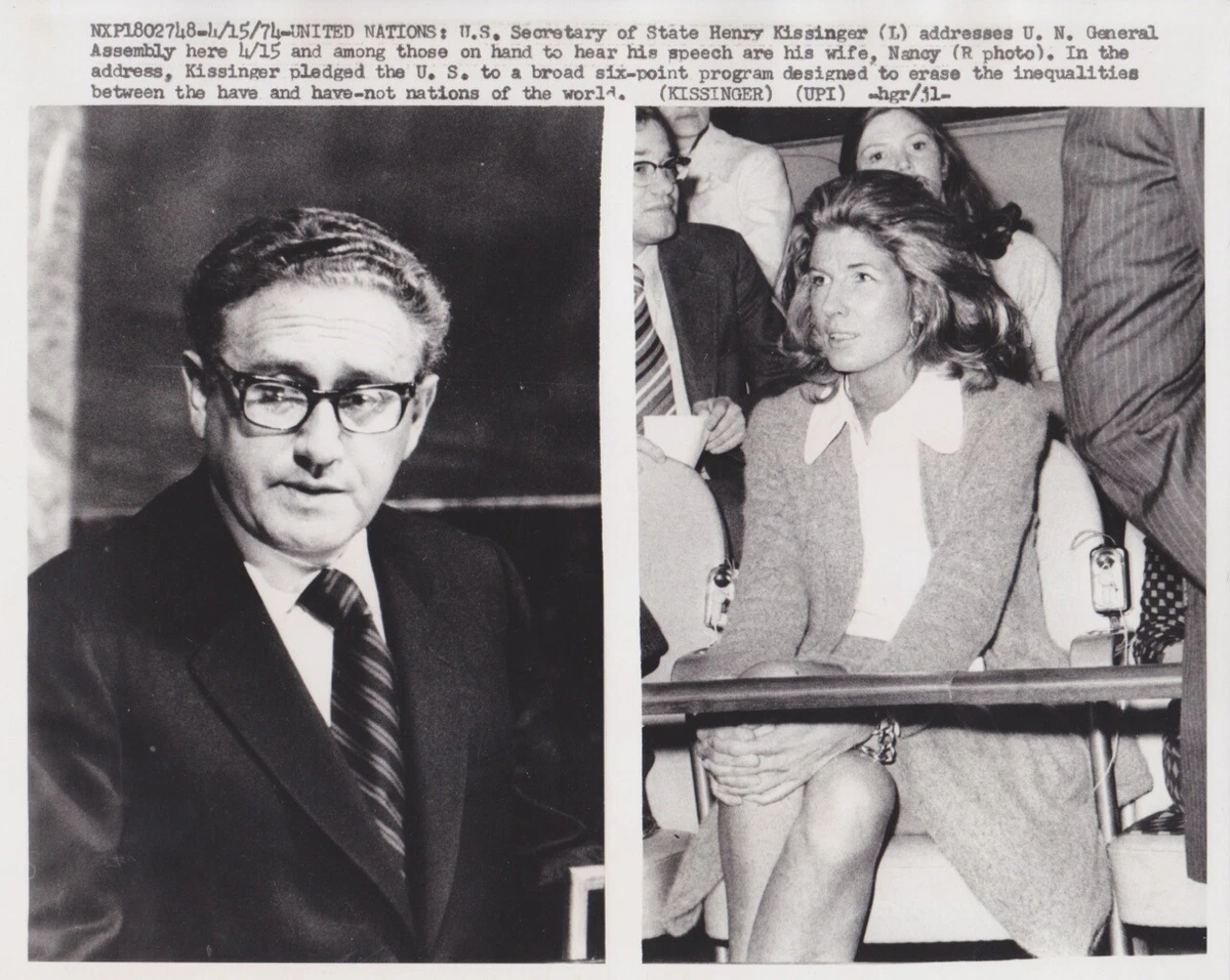 Henry Kissinger Wife