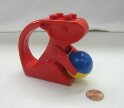 1990 LEGO Duplo Vintage RED BUNNY RABBIT BABY RATTLE TOY w/ MOVING BALL ...