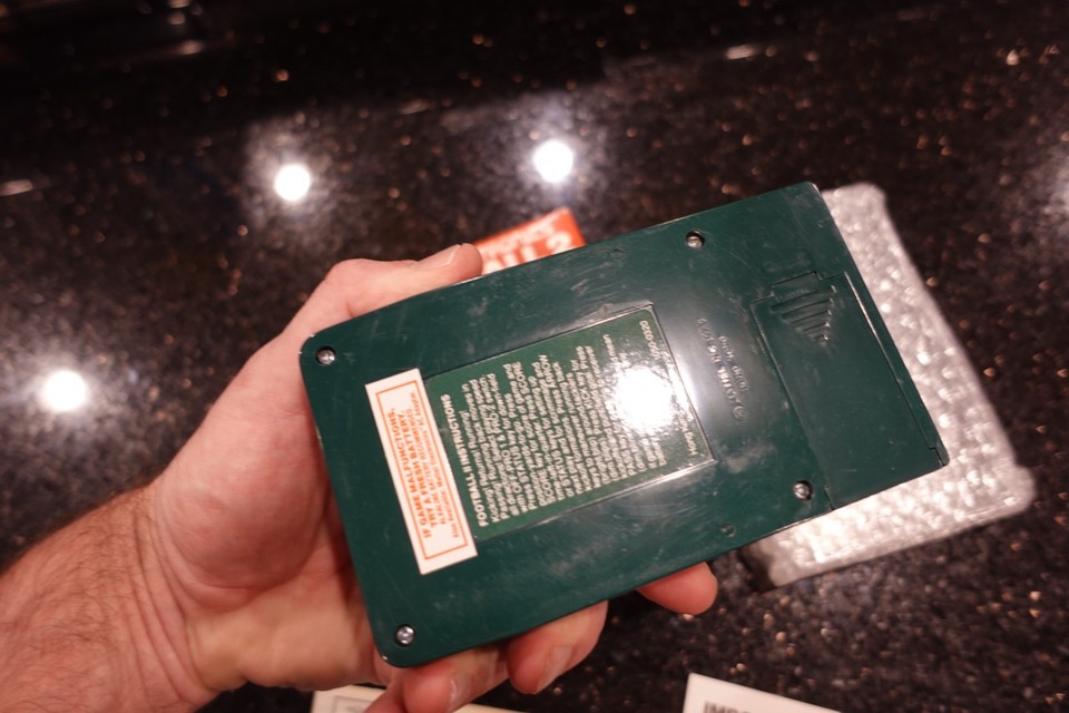 Mattel Football 2 Vintage Electronic Handheld Tabletop Arcade Video ...