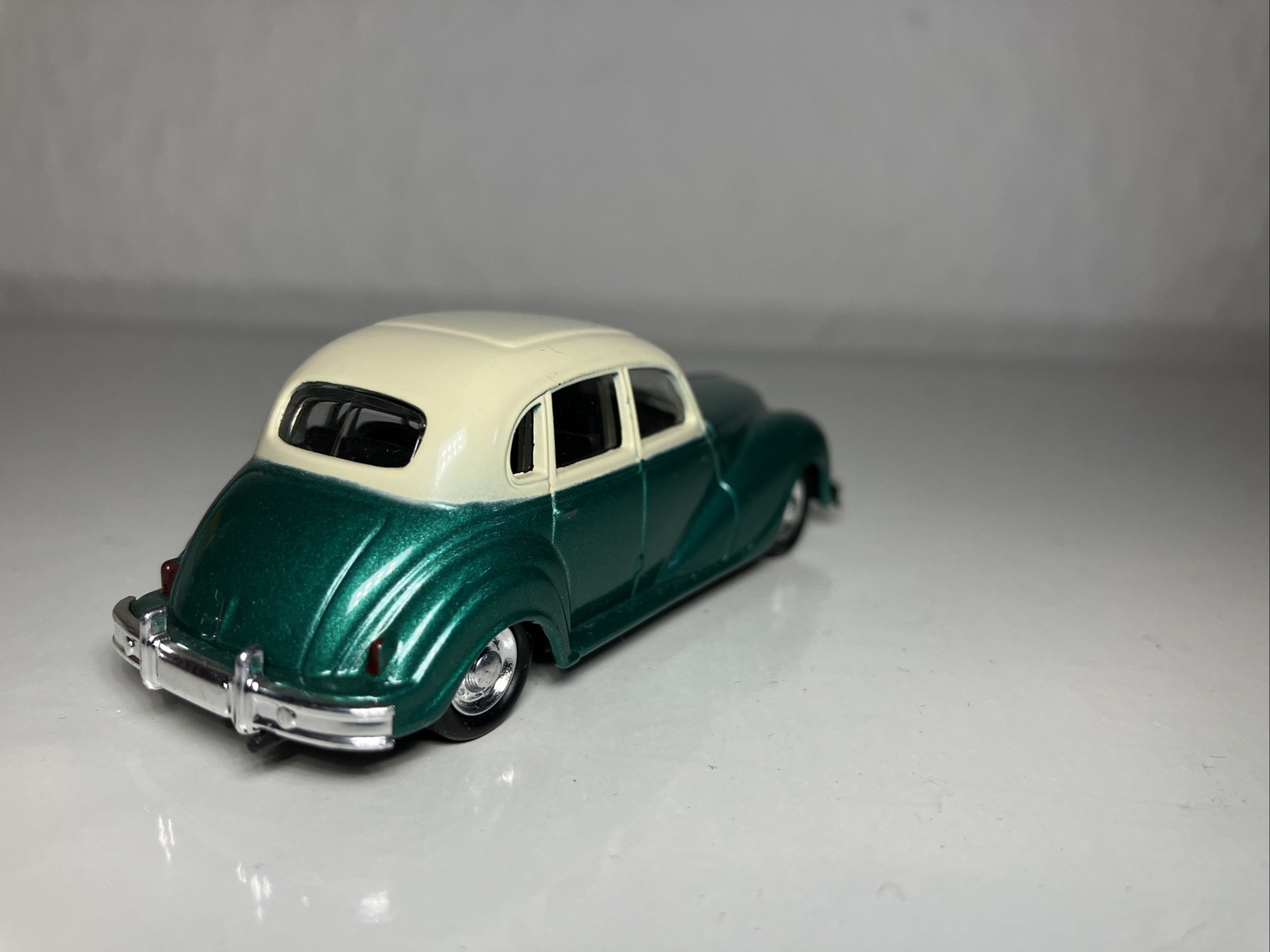 EMW 340 DDR Nostalgie Sammler Modellauto, 1:64 von Grell / Oldtimer ...