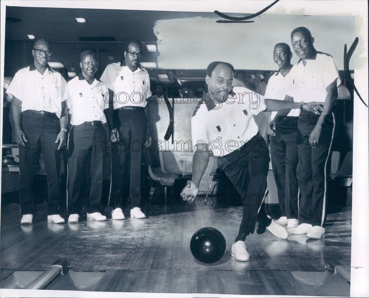 African American Family Bowling