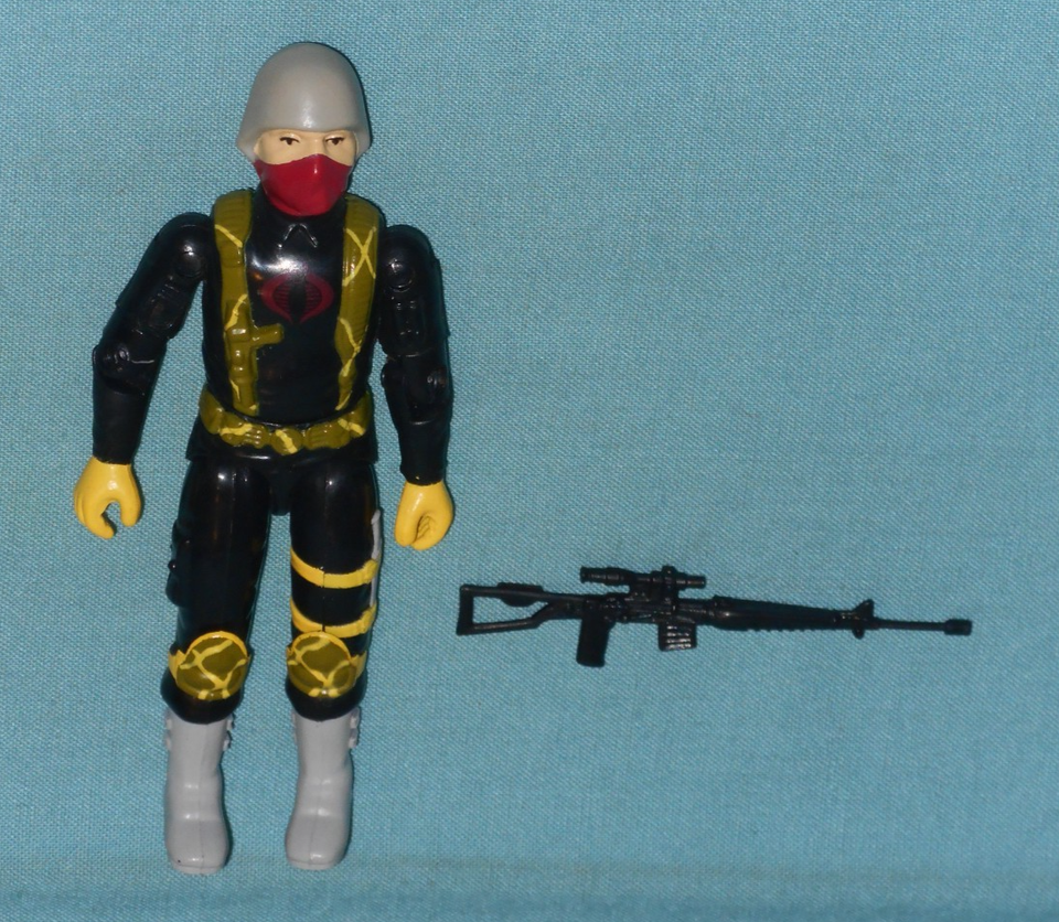 vintage G.I. GI Joe gijoe PYTHON PATROL COBRA OFFICER with oriignal gun ...
