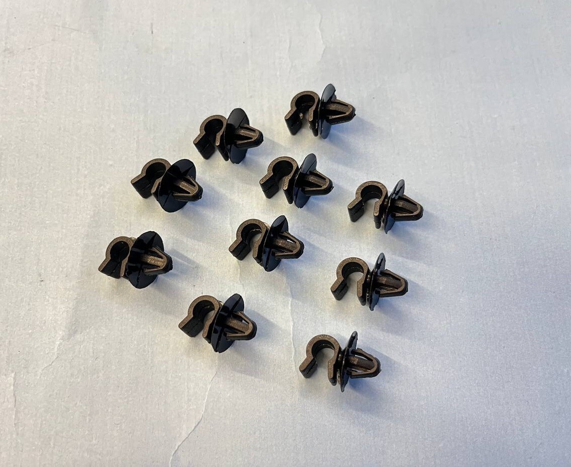 FIT VOLVO CAR HOOD BONNET STAY PROP FASTENER PLASTIC HOLDER TRIM CLIPS ...