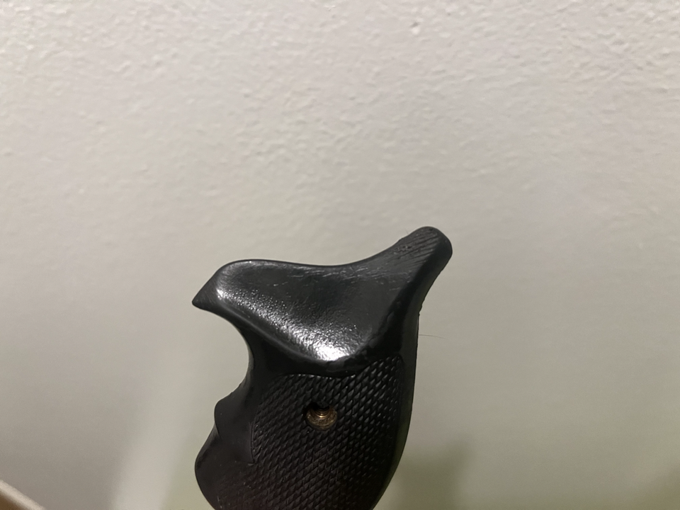 USED ROUGH UNCLE MIKES SMITH & WESSON J FRAME RUBBER GRIPS 59010 ROUND ...
