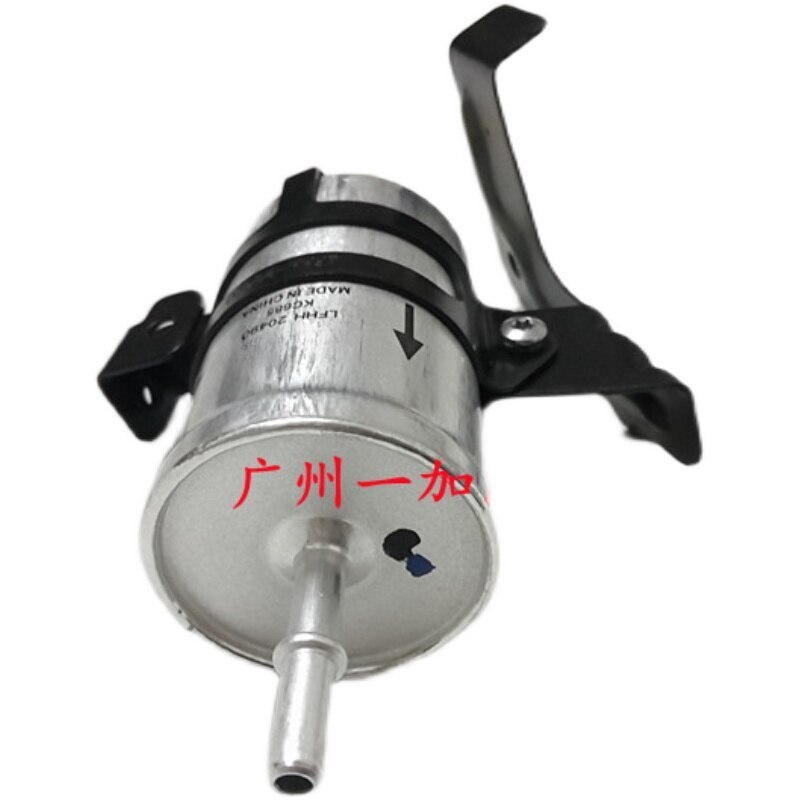1pc Mazda 3 Petrol External Fuel Filter with Bracket Assembly