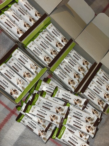 Foodspring Protein Bar 12 Riegel x 60g Eiweißriegel Chocolate Almond ...