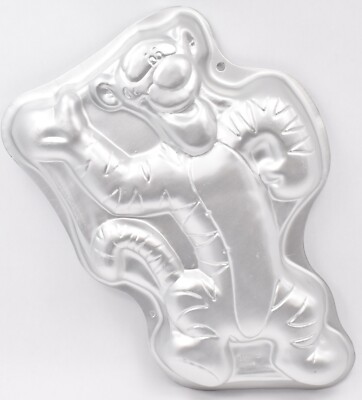 Winnie The Pooh Tigger Cake Pan Mold #2105-3001 Wilton 15" x 10" | eBay