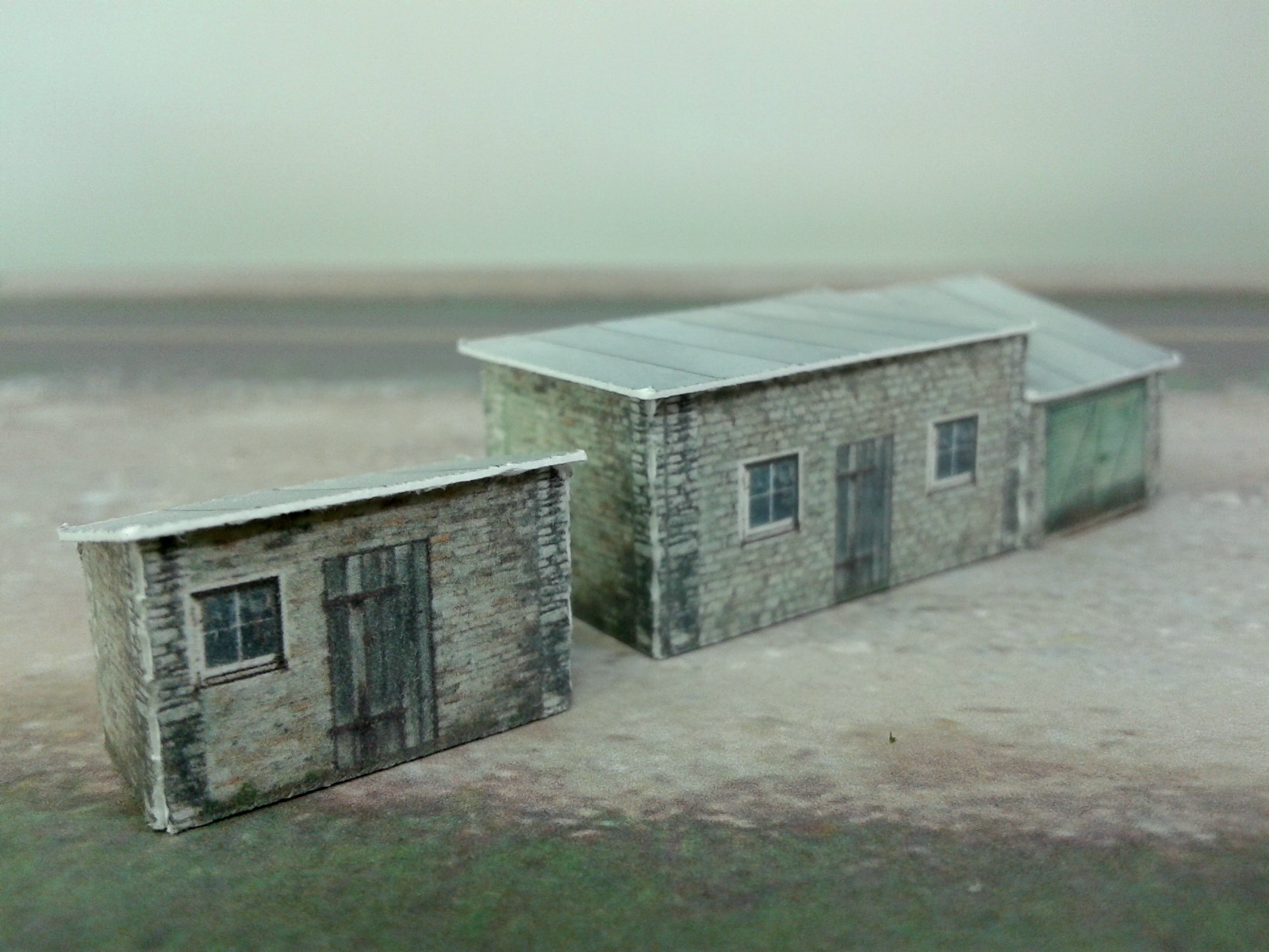 Z Scale Buildings - (8) Trackside Sheds Cardstock kit set TS1 | eBay