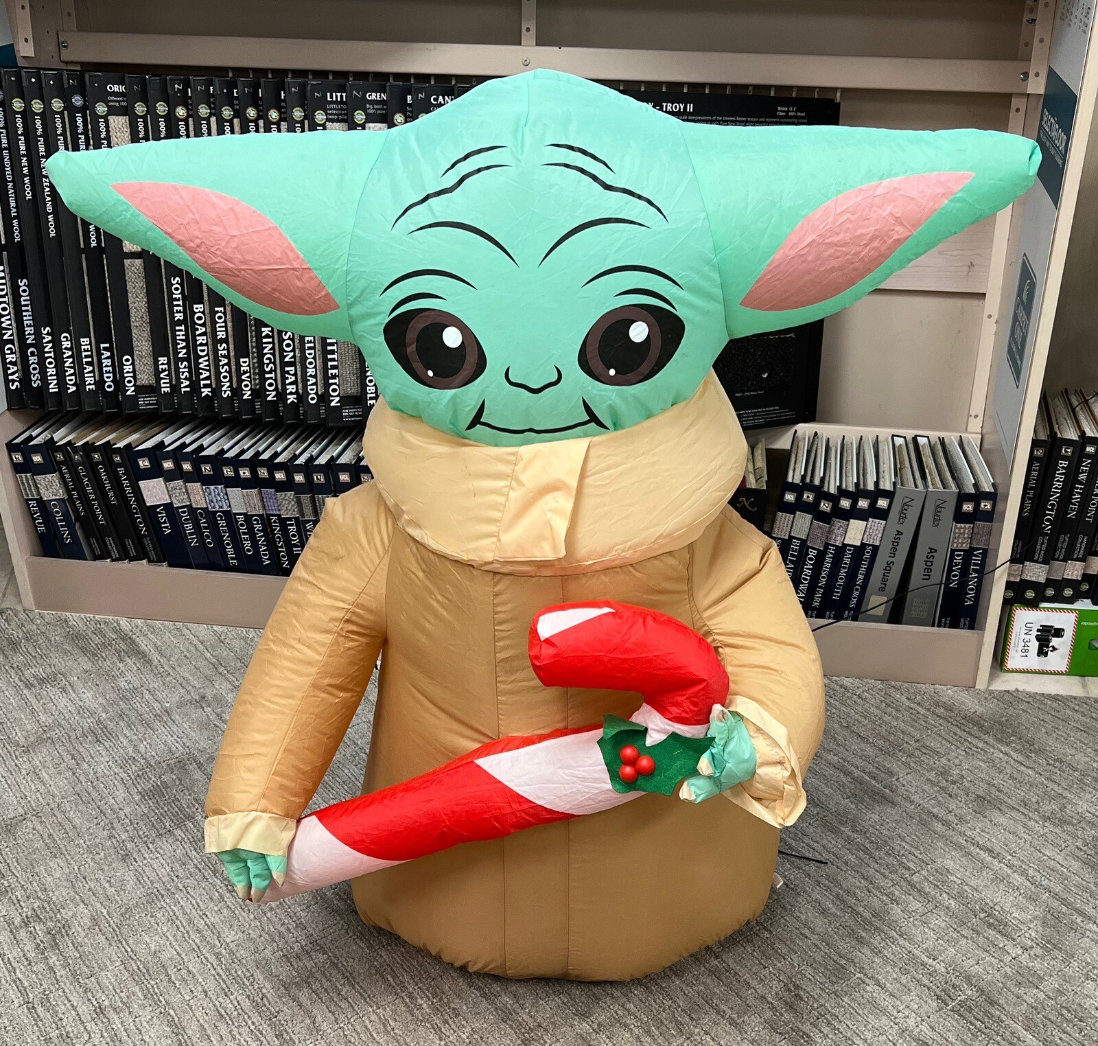Star Wars Airblown Mandalorian The Child Baby Yoda Christmas 3.5 ft ...