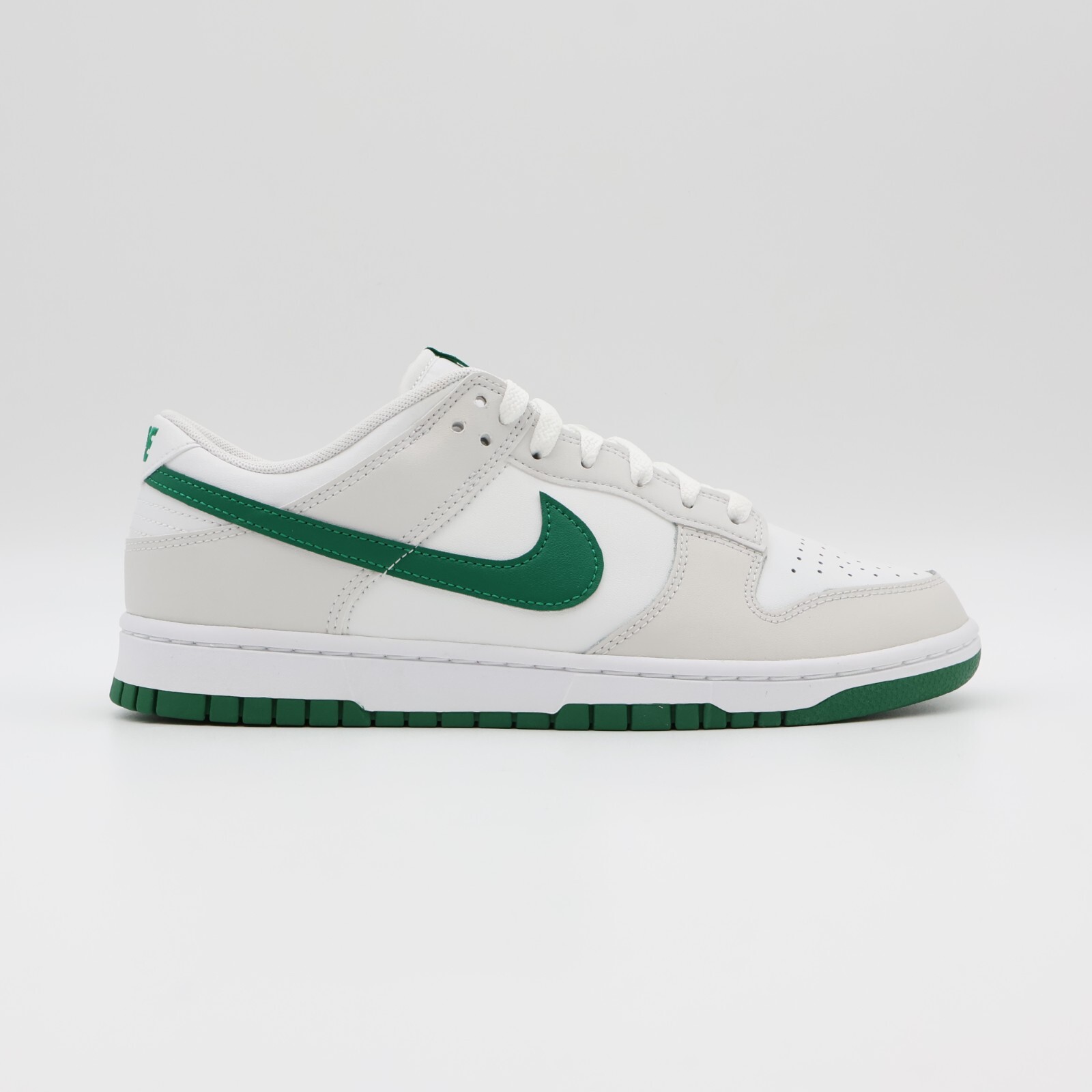 DV0831-107 Nike Dunk Low Summit White Malachite (Men's) | eBay