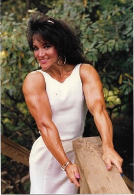 FEMALE BODYBUILDER 80's 90's FOUND PHOTO Color PRETTY WOMAN Original EN ...