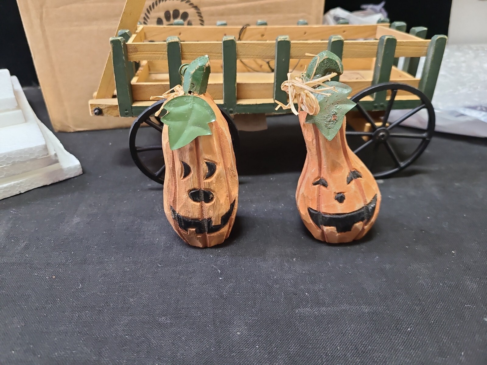 Boyds Bears Auntie Autumn & Lil' Harvey #919827 WAGON ONLY w/2 pumpkin ...