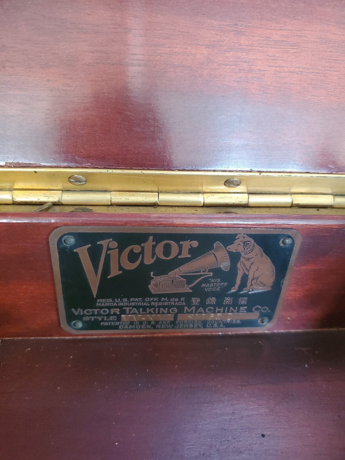 VICTOR VICTROLA MODEL VV-XVI (Comes With 50+ 1903 Victor Records) | eBay