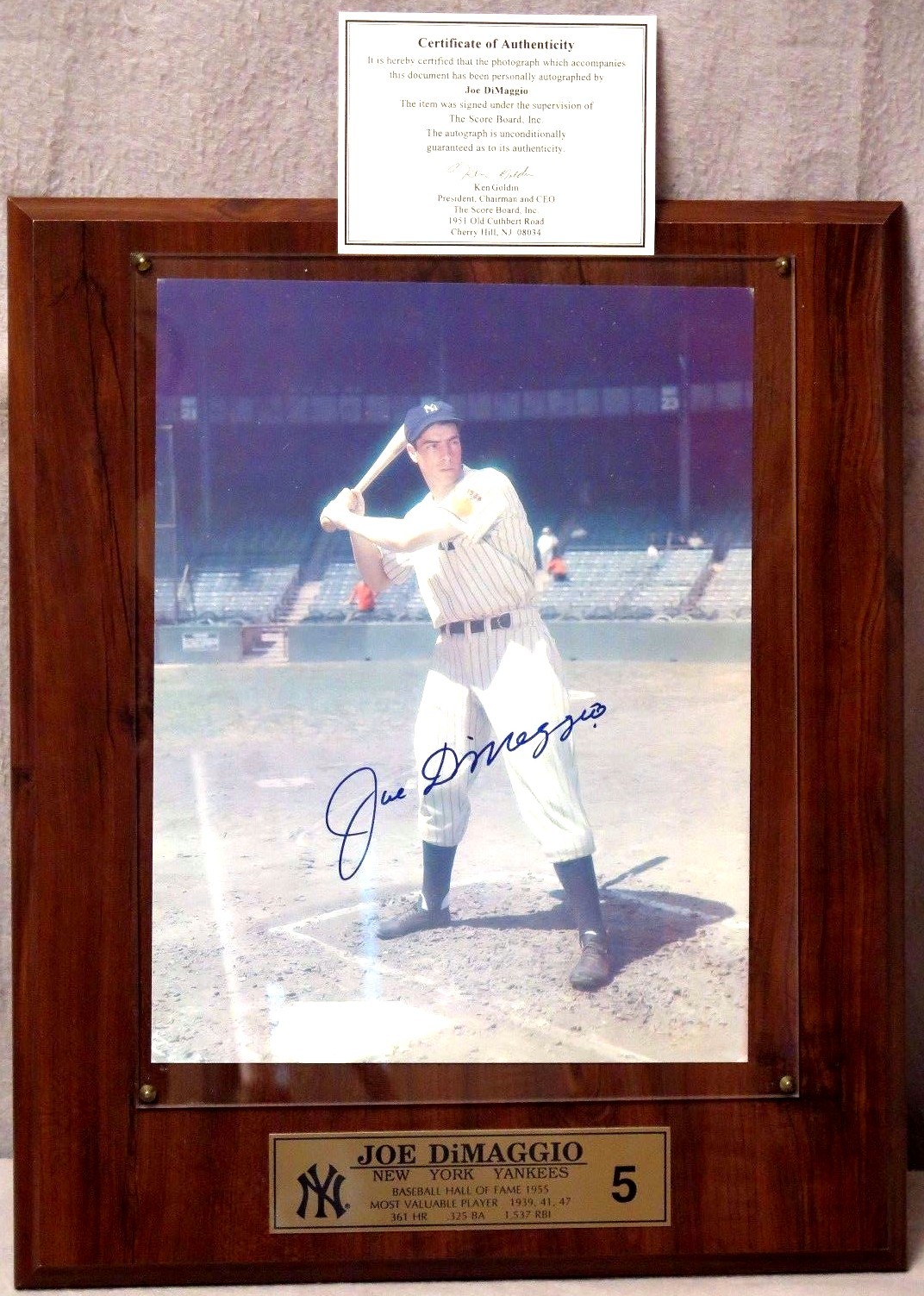 Joe Dimaggio Yankees Autographed Signed 11x14 Photo The Score Board ...