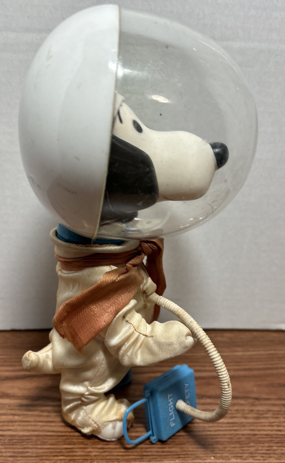 Vintage Snoopy PEANUTS NASA Astronaut 1969 With Helmet & Flight Safety Case | eBay