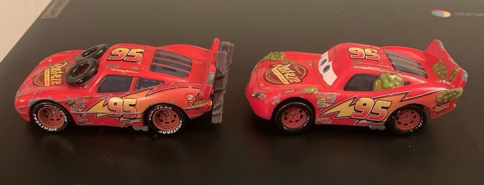Disney Pixar Cars Lightning McQueen Dirt Track, Cactus, Spin out, Ice ...